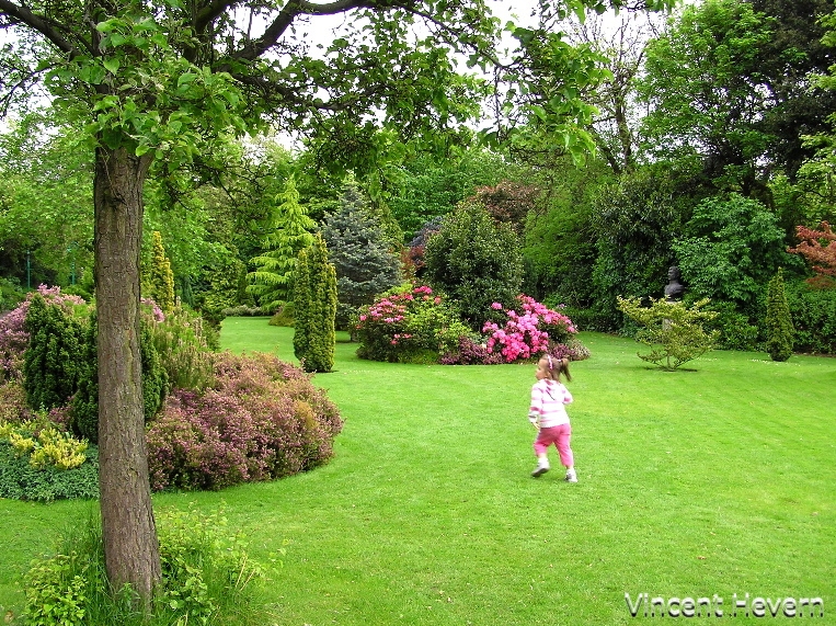 web.lemoyne.edu - /hevern/photos/homepage/2006_Europe/